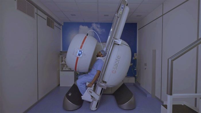 Gujarat CM unveils nation’s first Open Standing Weight Bearing MRI at ...